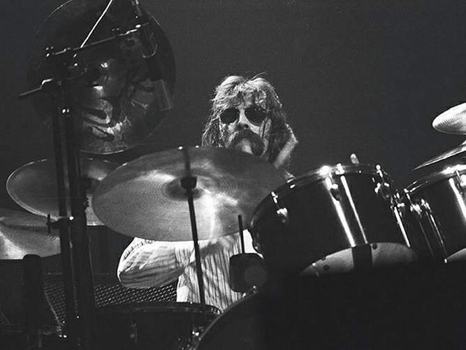 Roger Earl - drummer, Foghat & Savoy Brown Blues Band - Here's to Your ...